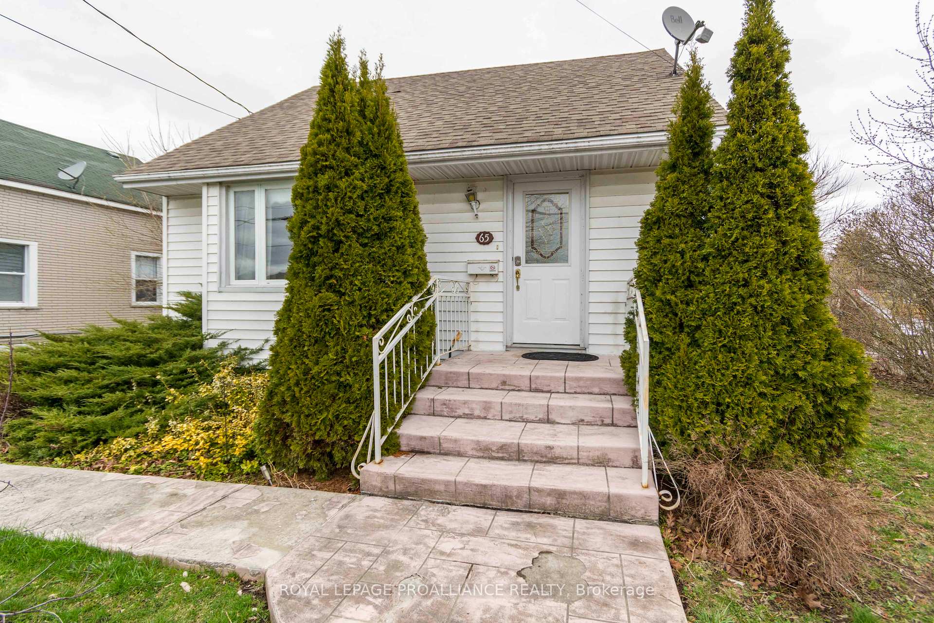 65 Leopold Street, Quinte West, ON K8V 2K3