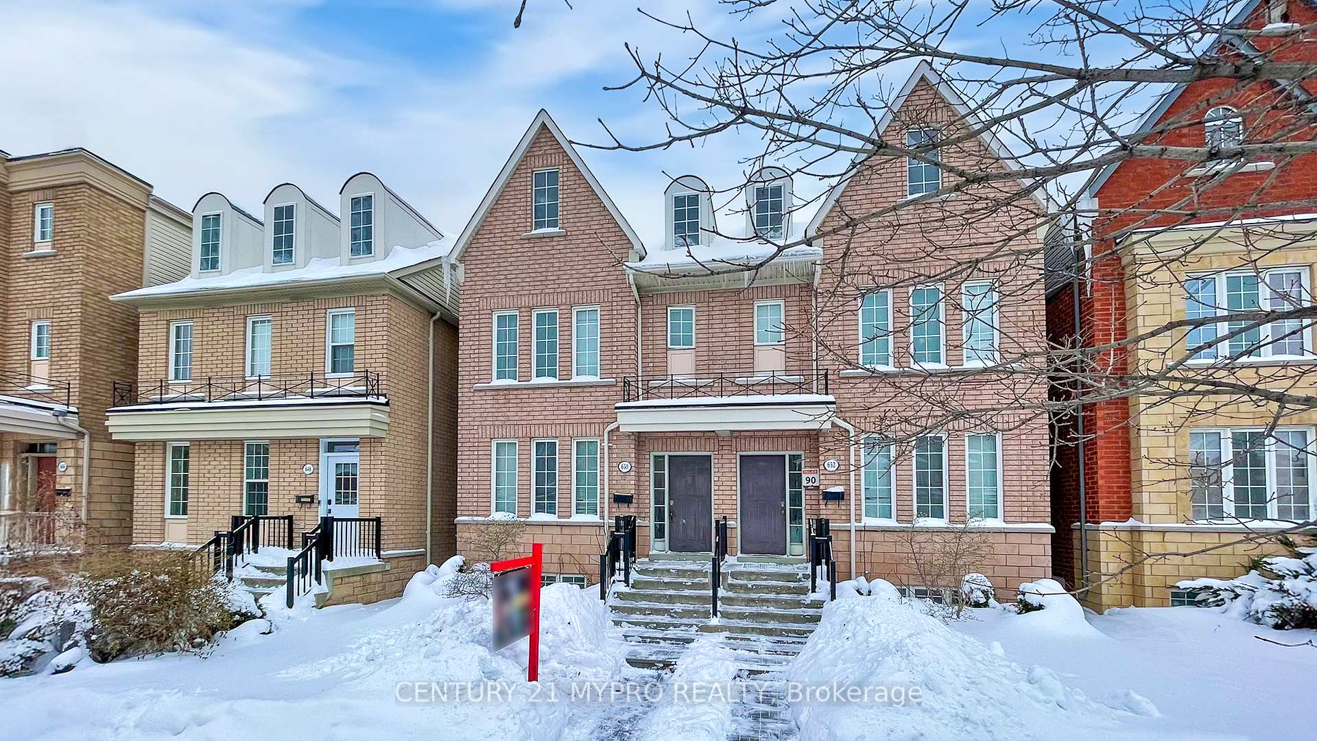 650 Sentinel Road, Toronto, ON M3J 0B2