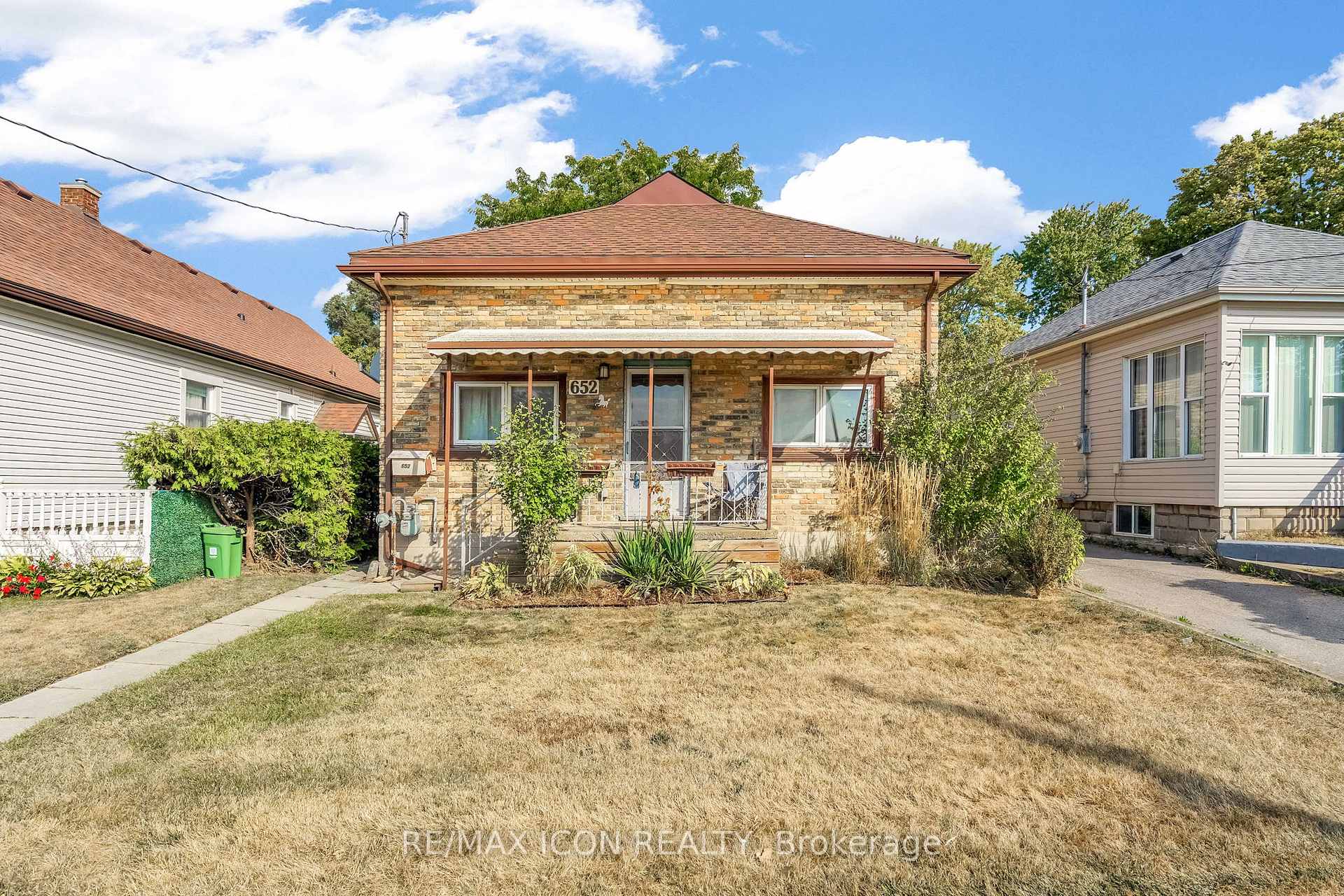 652 Trafalgar Street, London East, ON N5Z 1E4