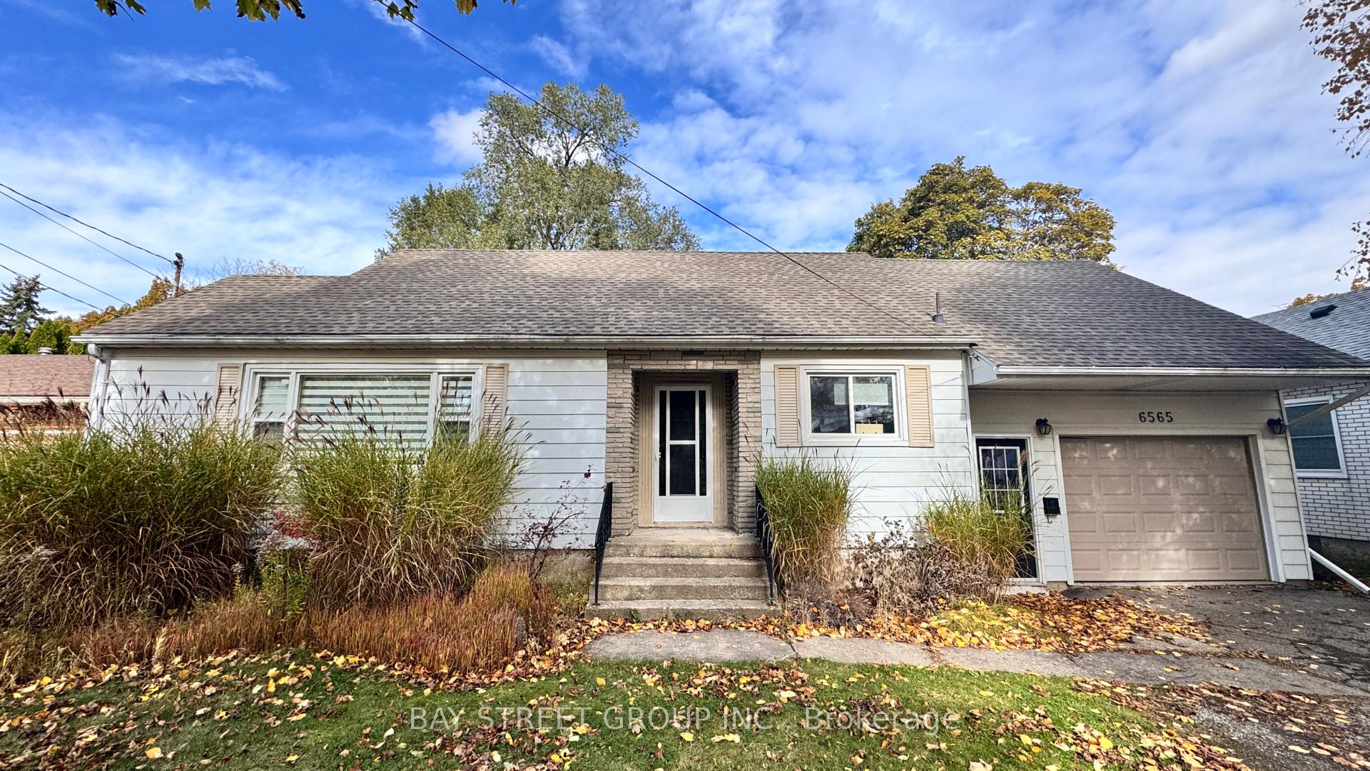 6565 Stamford Green Drive, Niagara Falls, ON L2J 1T9