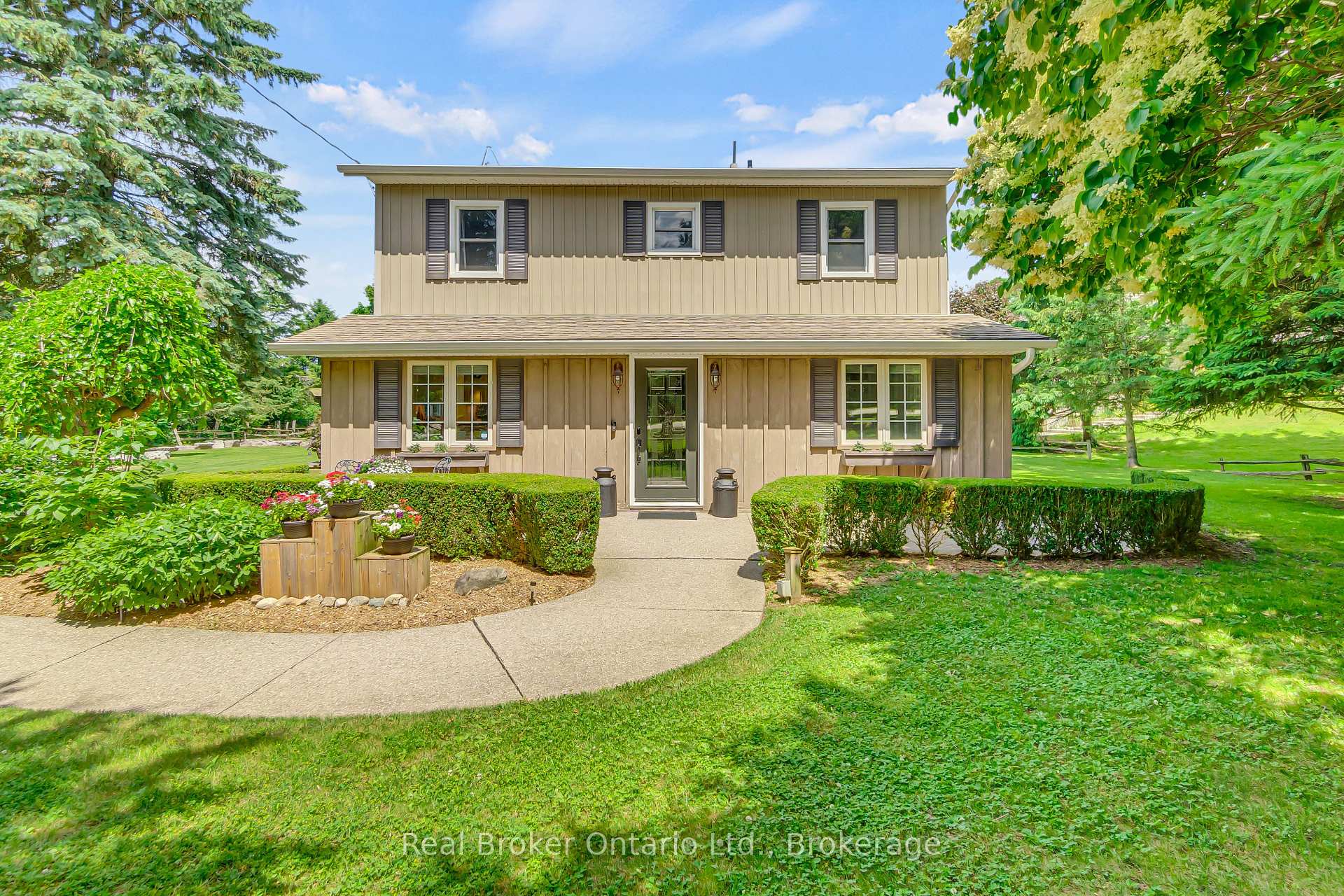 6566 Concession Rd 4 Road, Puslinch, ON N0B 2J0