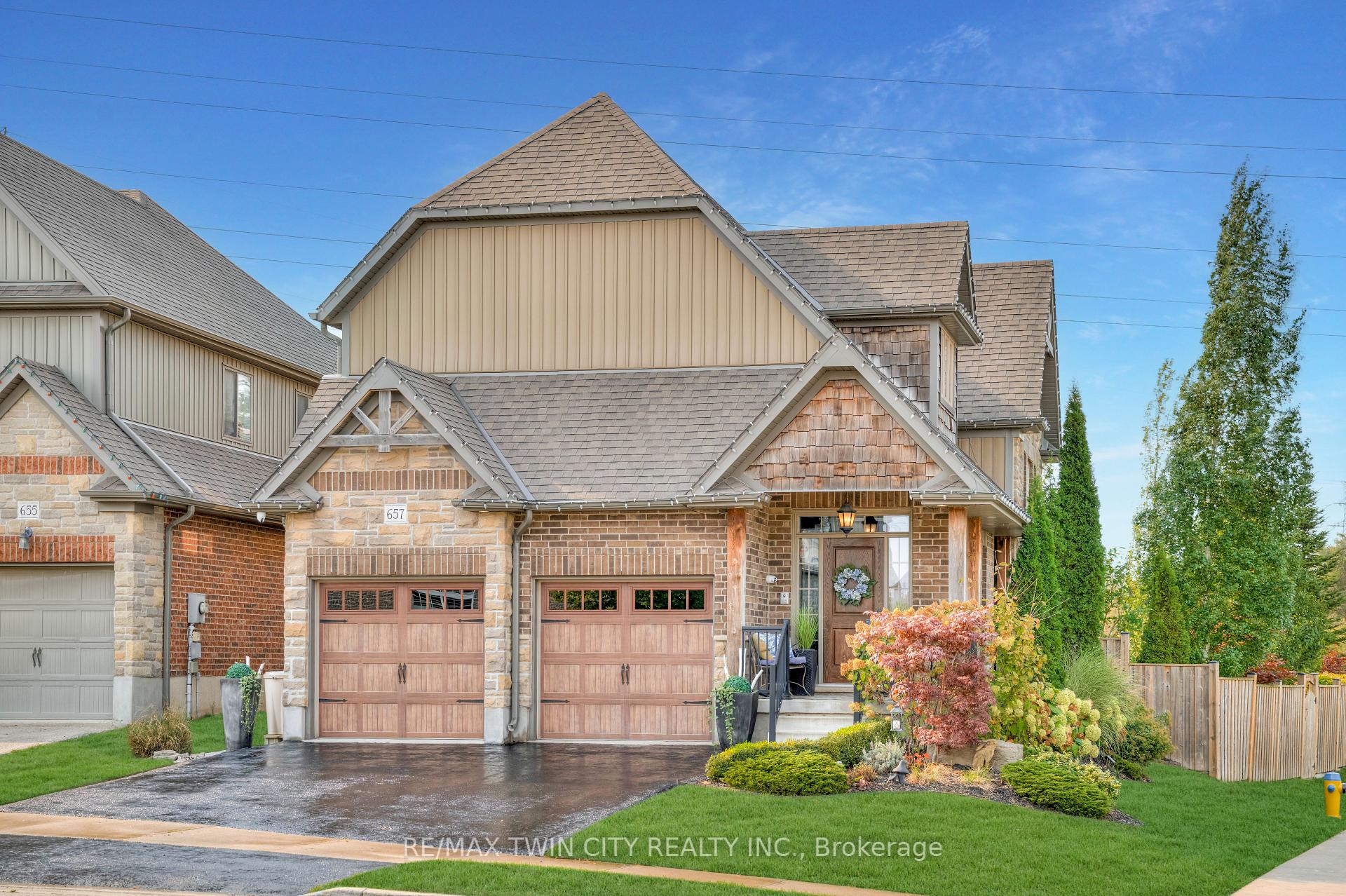 657 Montpellier Drive, Waterloo, ON N2T 0B3