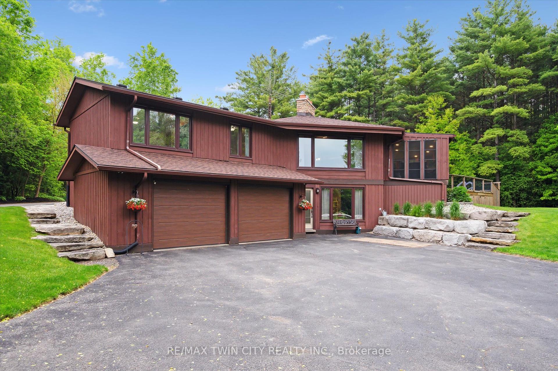 Puslinch Real Estate MLS® Listings & Houses For Sale