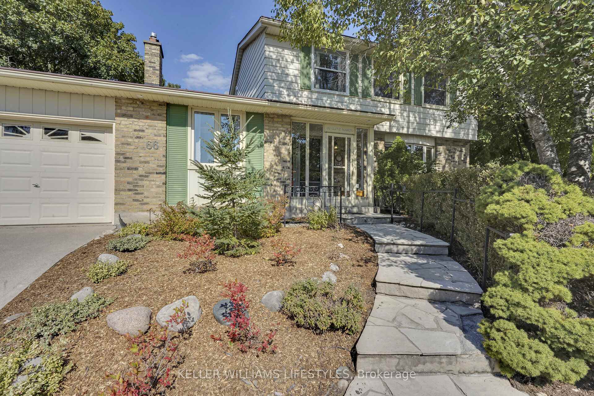 66 Lloyd Manor Crescent, London North, ON N6H 3Z3