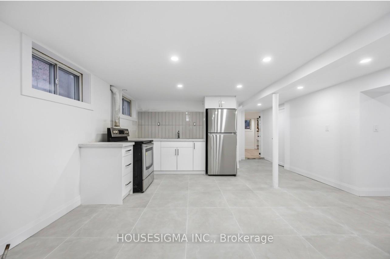 Basement - 66 Vauxhall Drive, Toronto, ON M1P 1R2