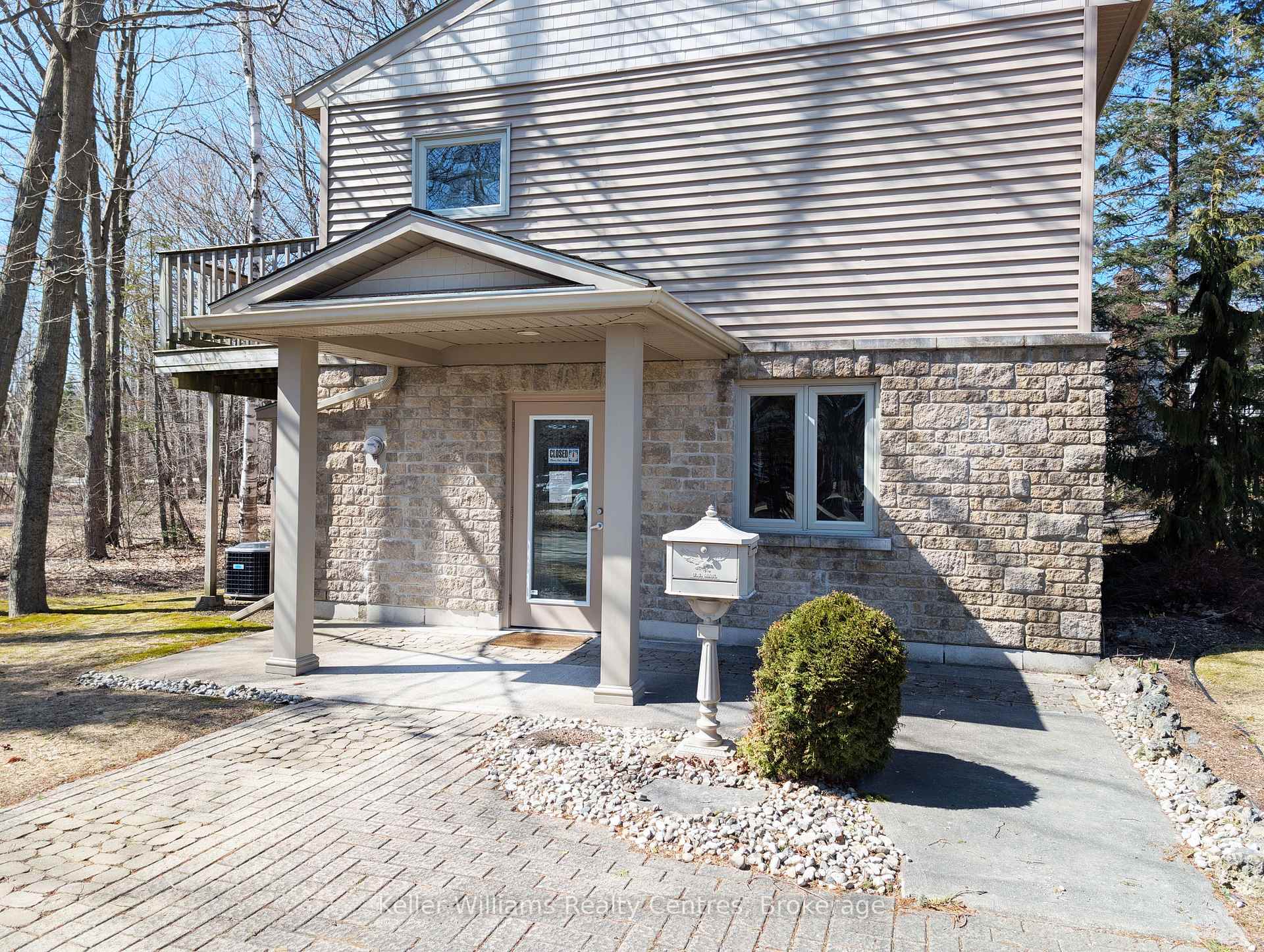 660 Main Street, South Bruce Peninsula, ON N0H 2T0