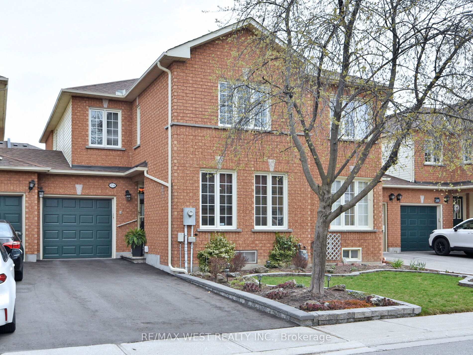 67 - 104 Pinedale Gate, Vaughan, ON L4L 8X3