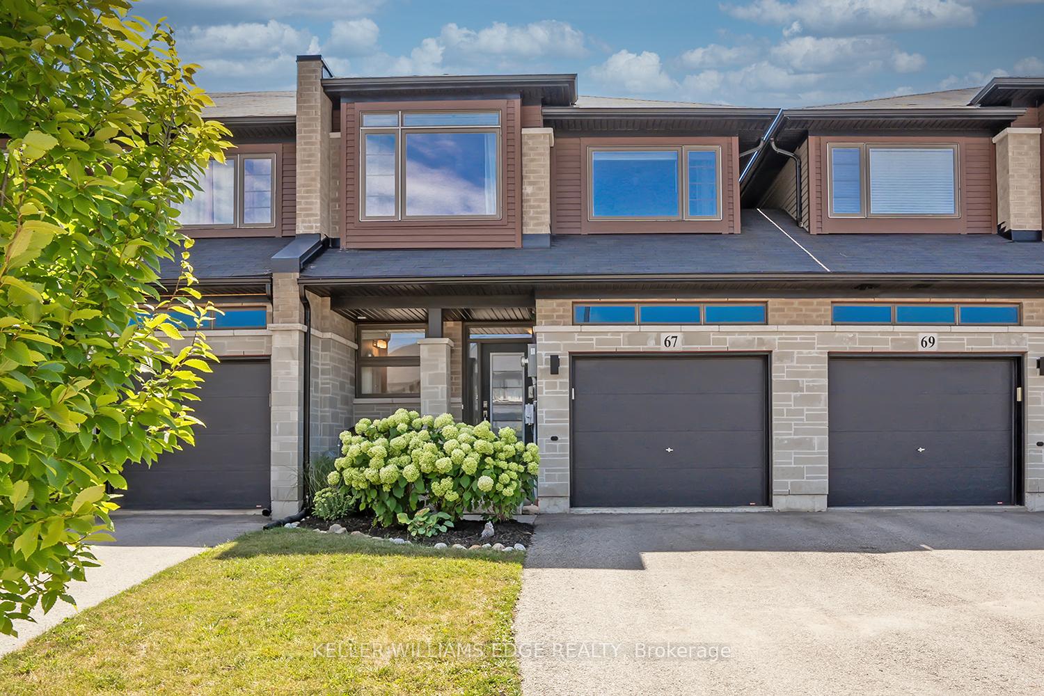 67 Columbus Gate, Hamilton, ON L8J 0L3