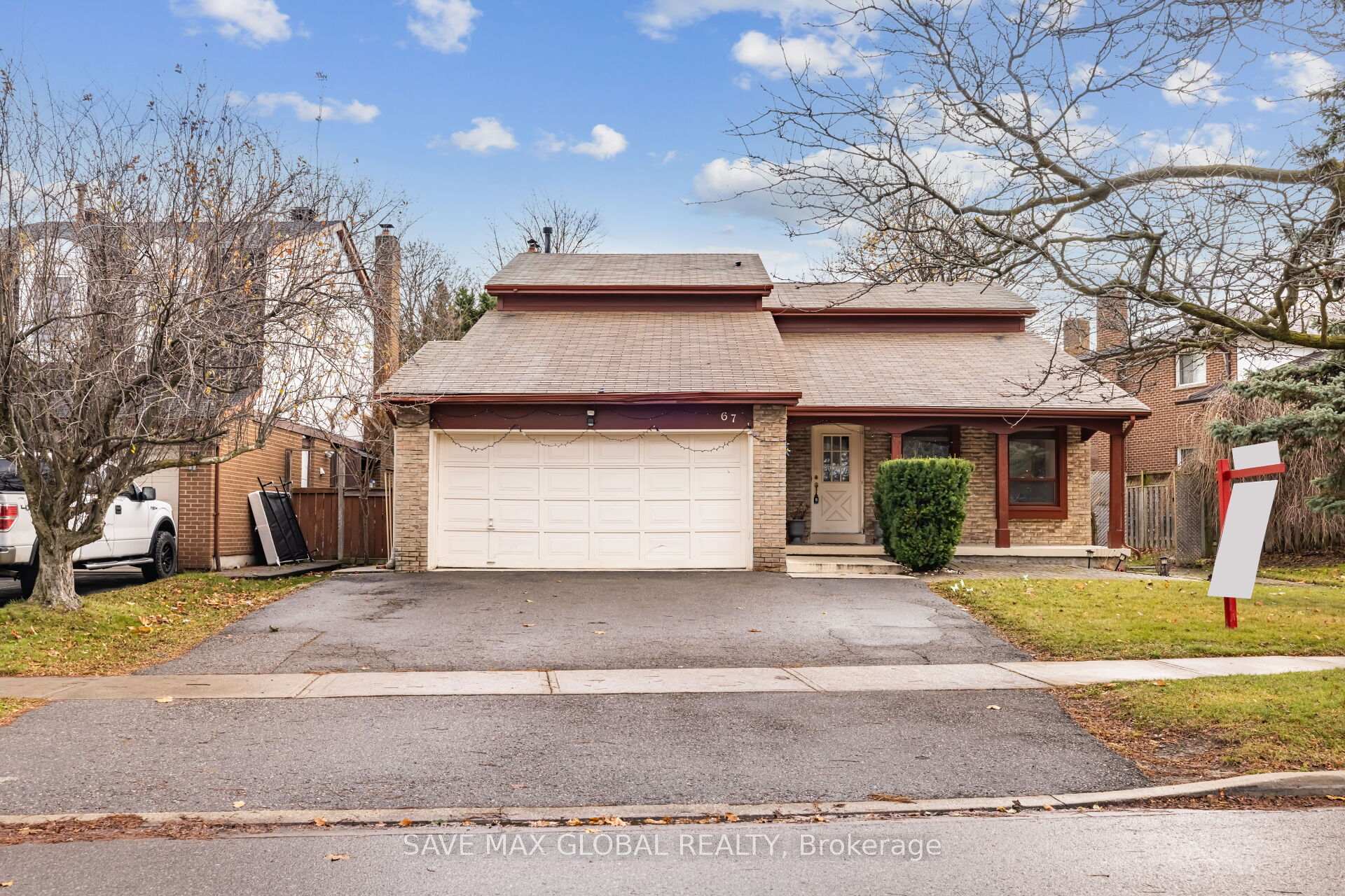 67 Massey Street, Brampton, ON L6S 3A3