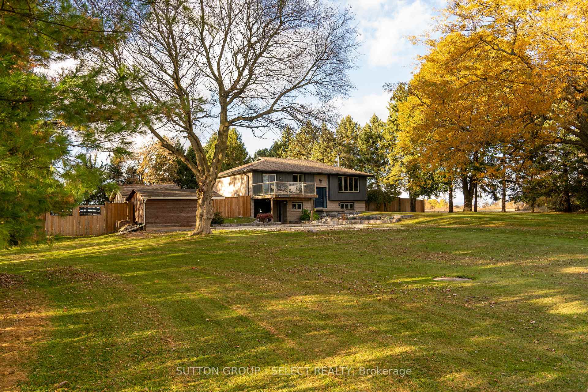 6724 GLENDON Drive, Strathroy-Caradoc, ON N0L 1T0