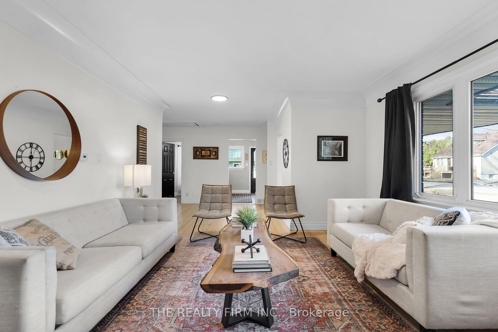 675 Regent Street, Strathroy Caradoc, ON N0L 1W0