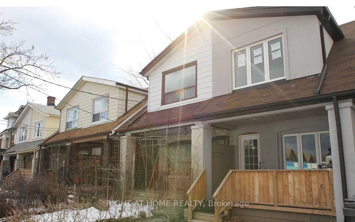 Main - 676 Coxwell Avenue, Toronto, ON M4C 3B6
