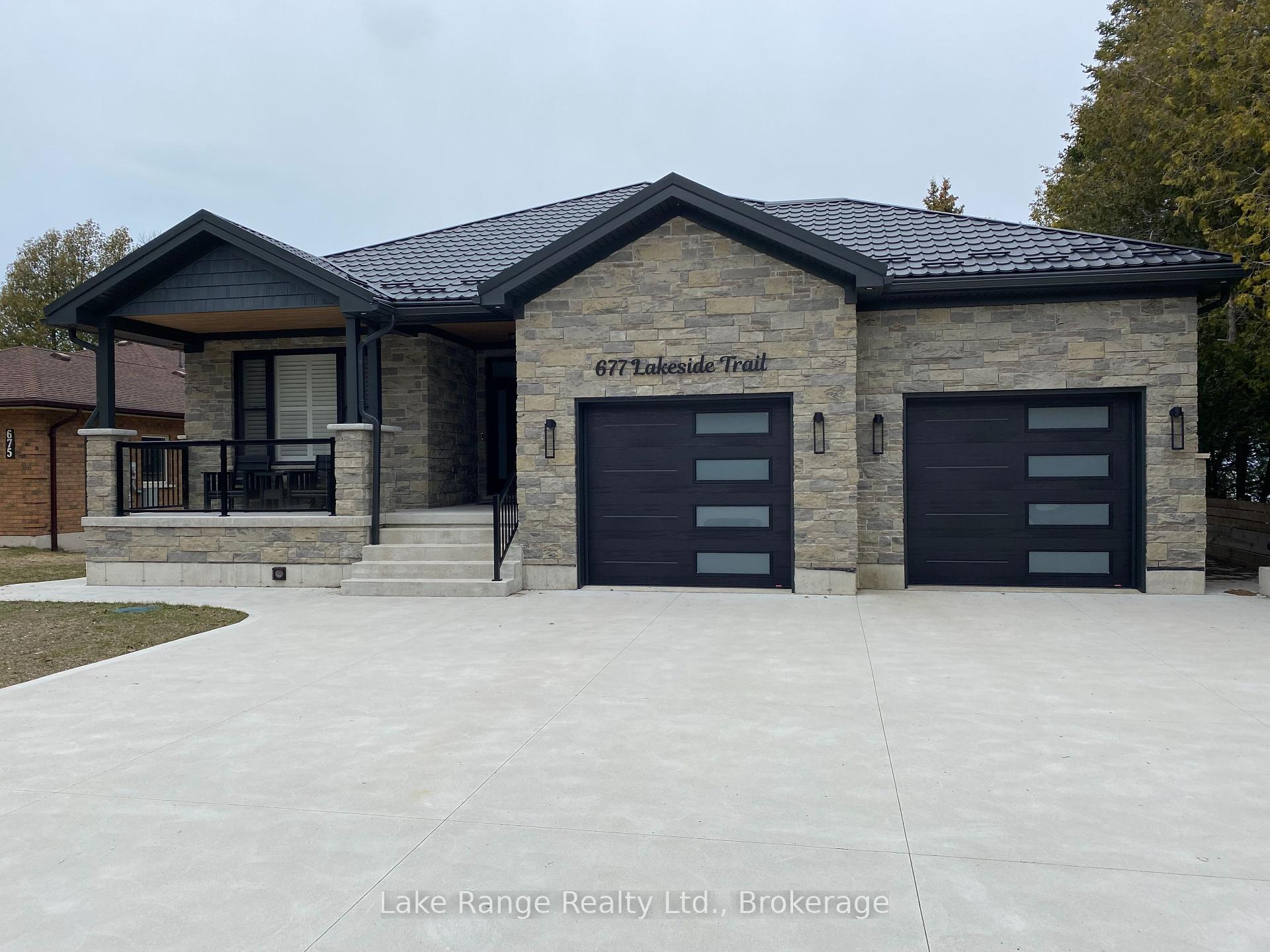 677 Lakeside Trail, Huron-Kinloss, ON N0G 2R0