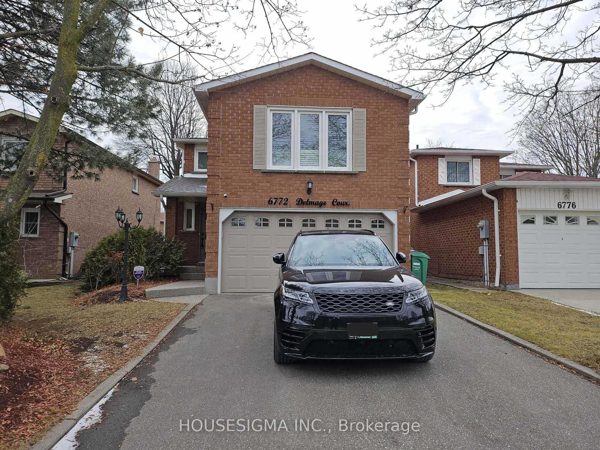 6772 Dolmage Court, Mississauga, ON L5N 4V9