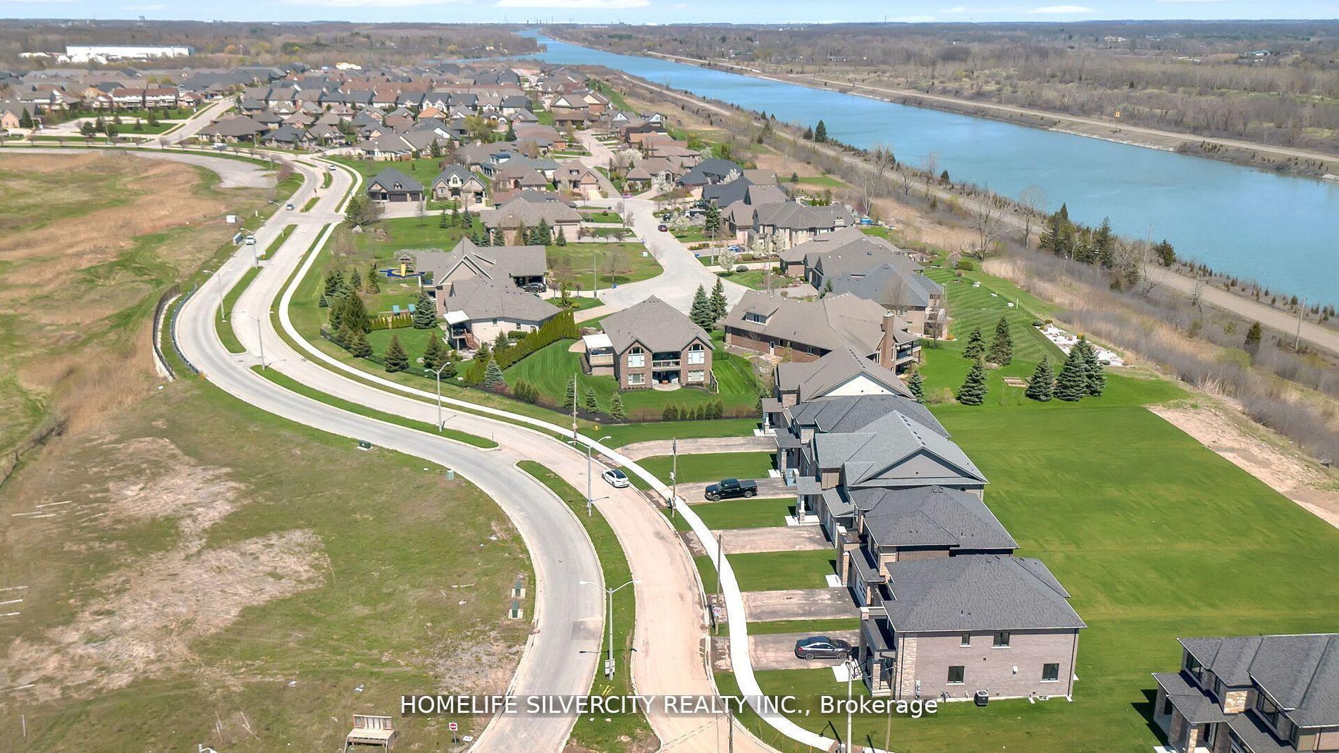 678 Daimler Parkway, Welland, ON L3B 6H9