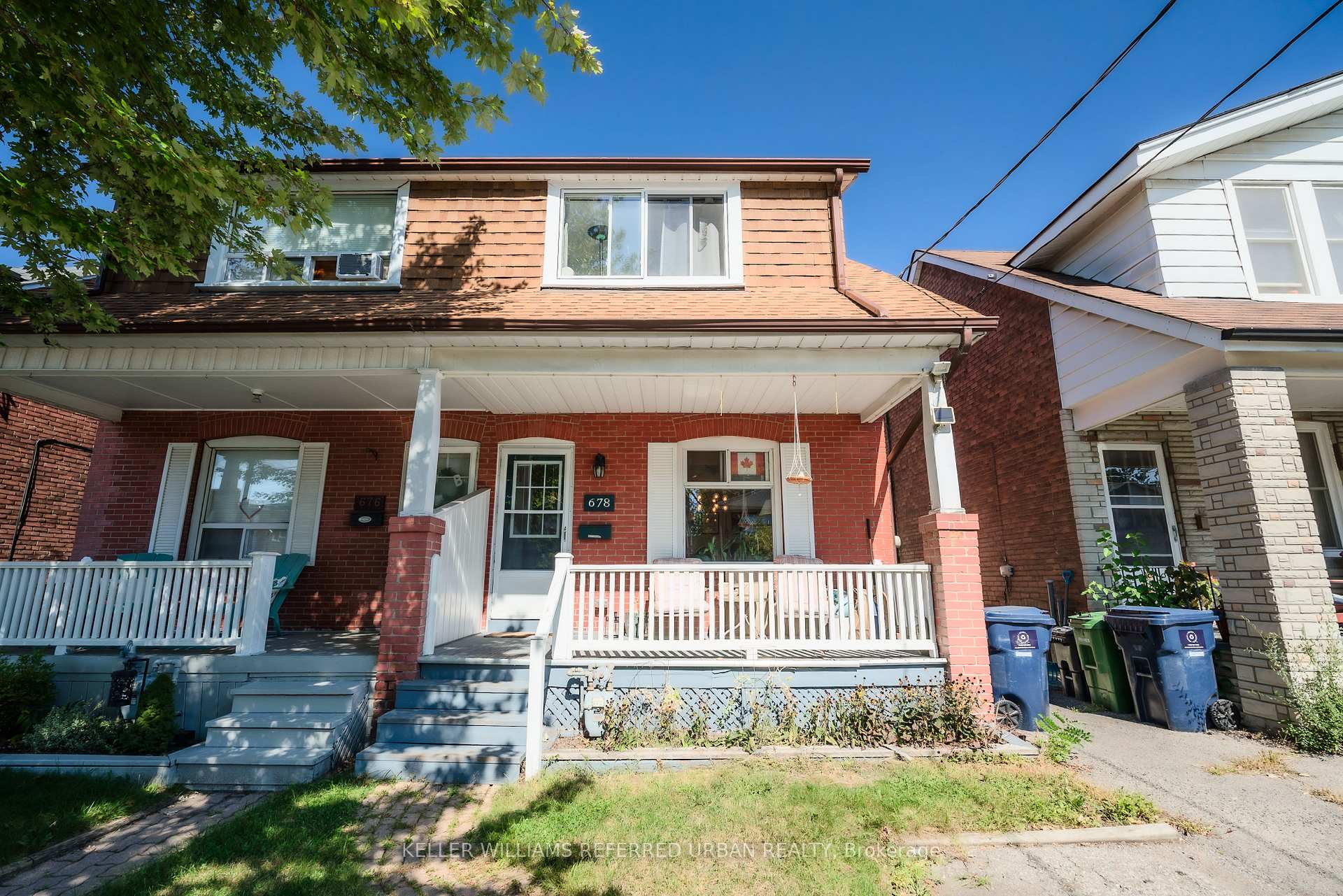 678 Sammon Avenue, Toronto, ON M4C 2E2