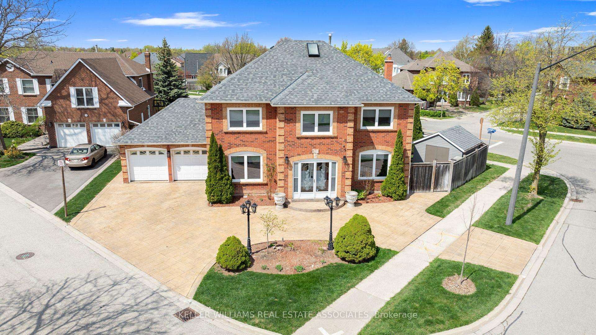 6781 Snow Goose Lane, Mississauga, ON L5N 5J2