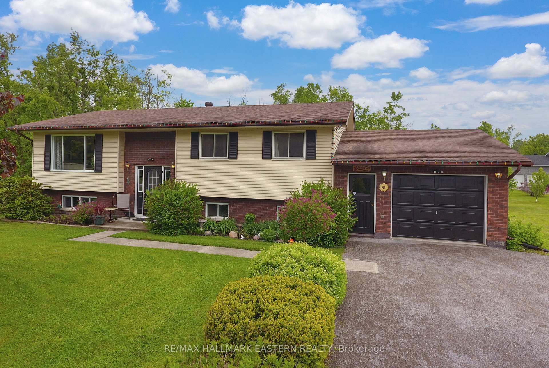 68 Division Road, Douro-Dummer, ON K9J 6Y1