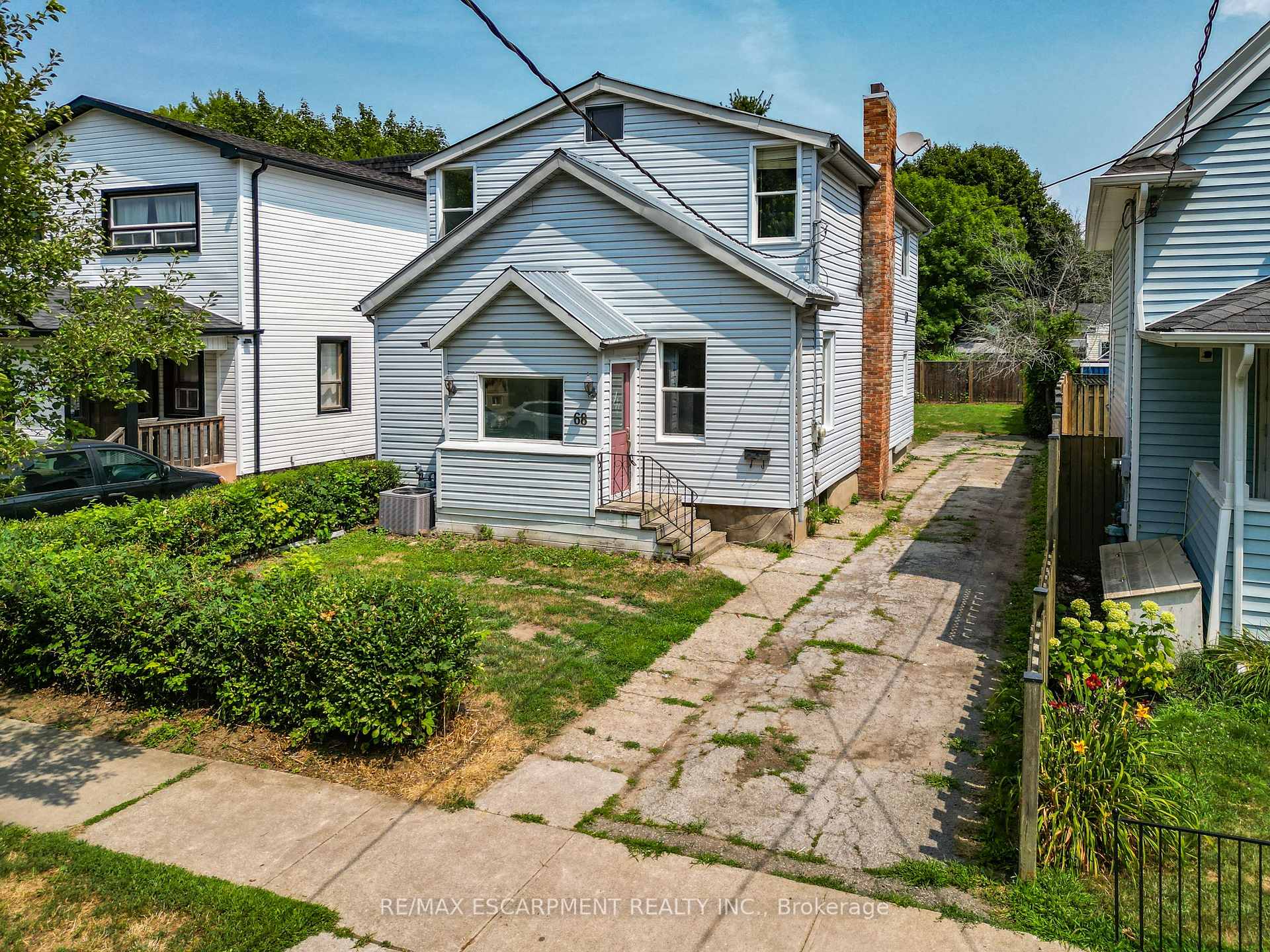 68 Henry Street, St. Catharines, ON L2R 5V2