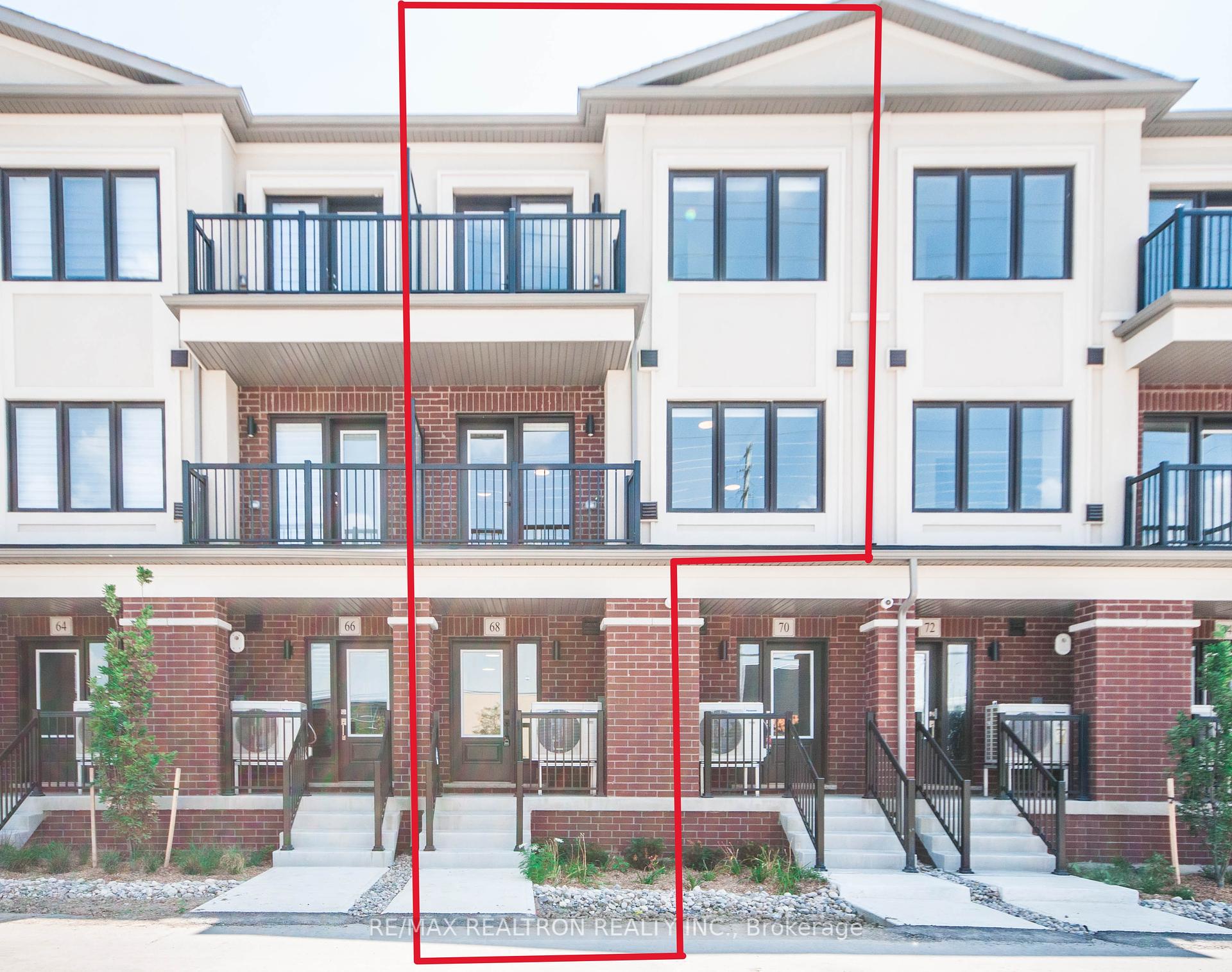 68 Matawin Lane, Richmond Hill, ON L4B 0H8