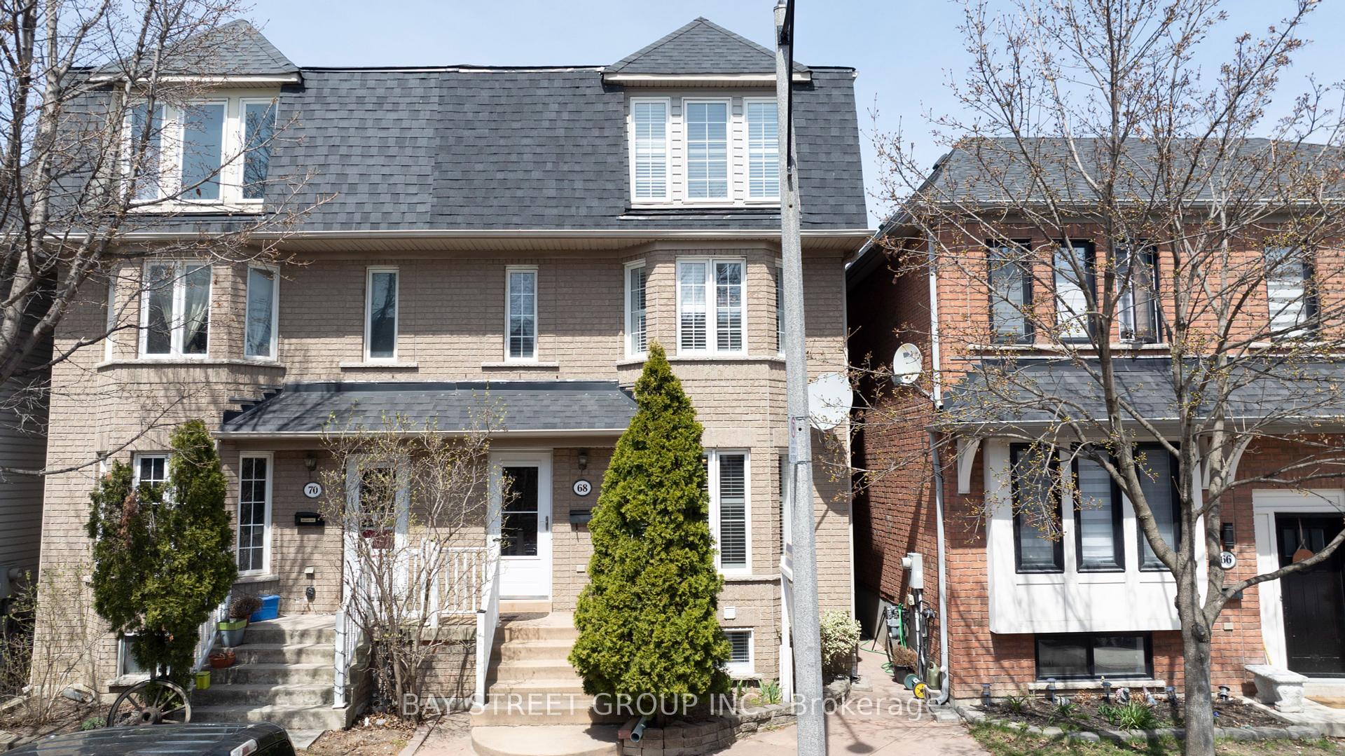 68 Viella Street, Toronto, ON M6N 5C8