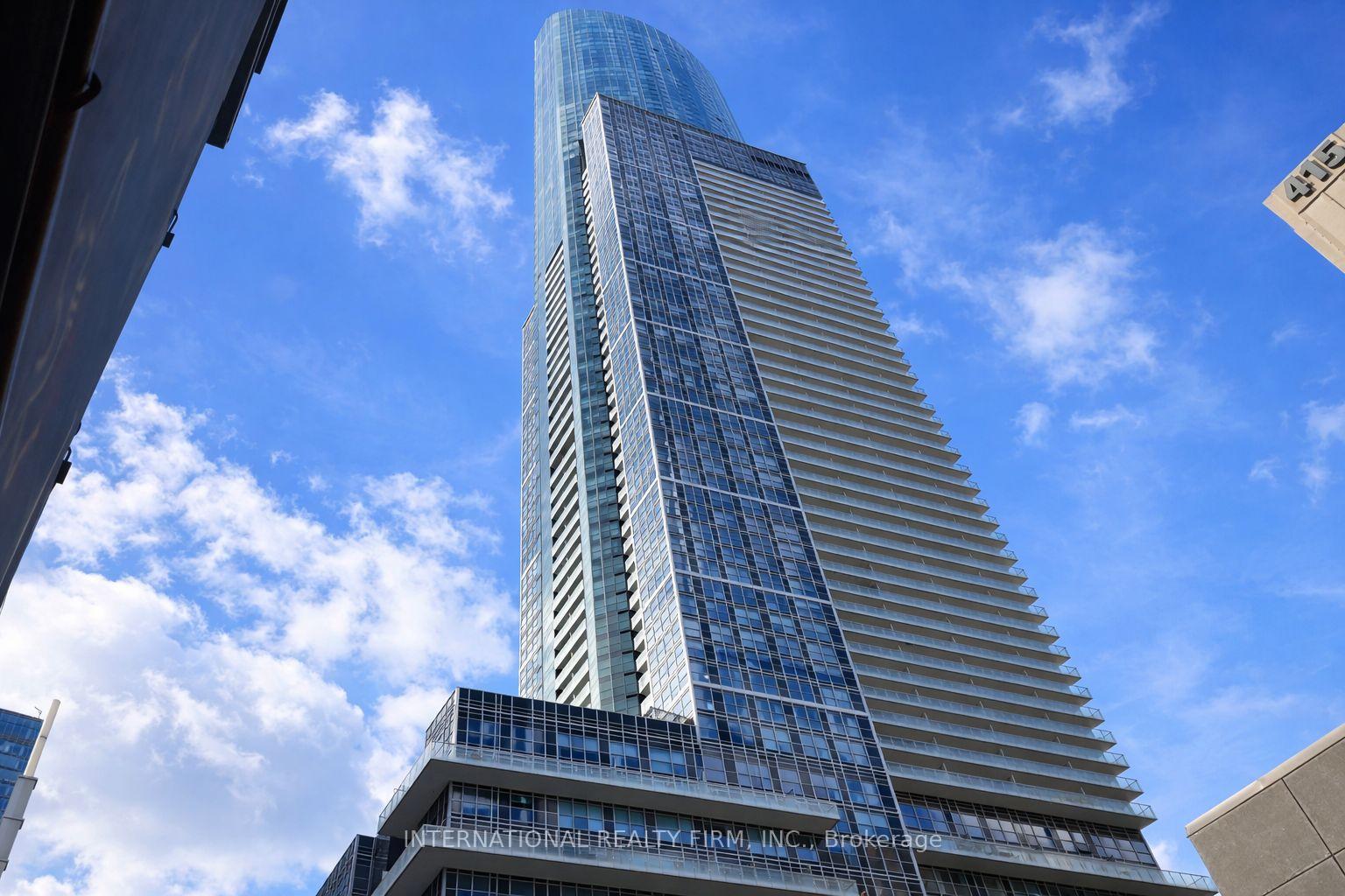 6805 - 388 Yonge Street, Toronto, ON M5B 0A4
