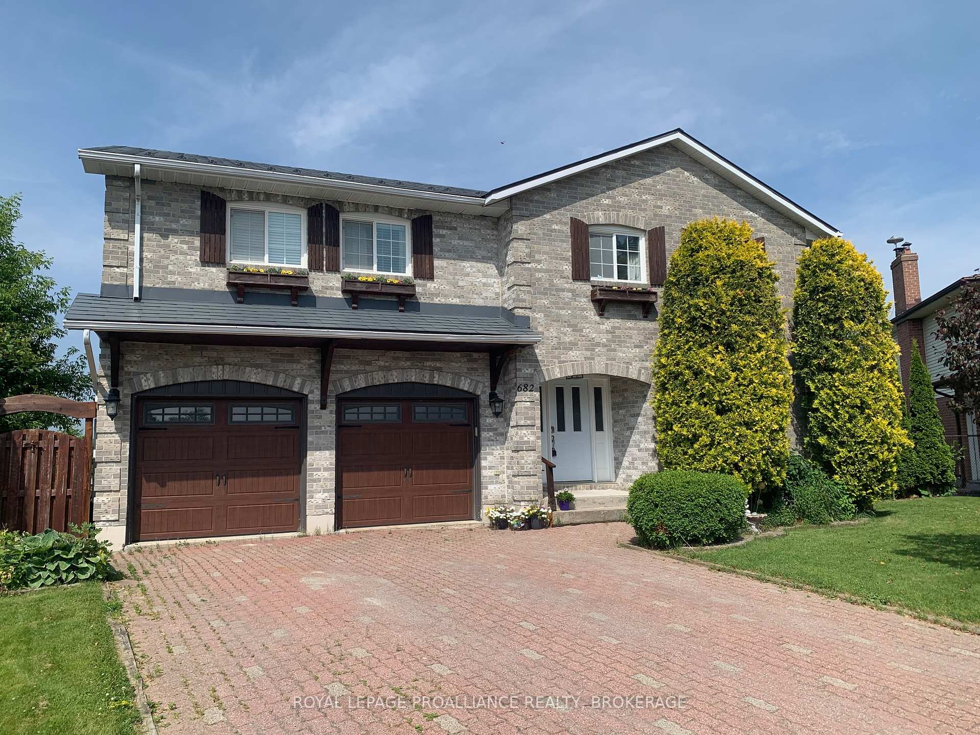 682 Summerfield Place, Kingston, ON K7M 8A1