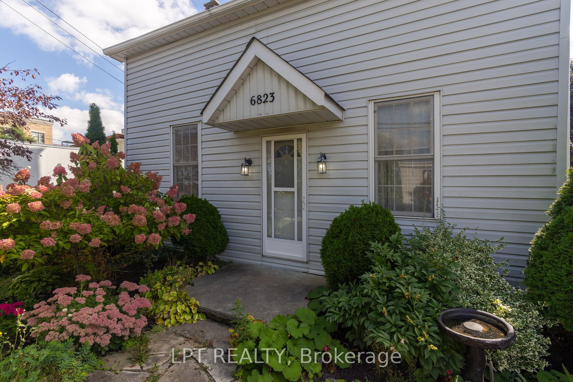 6823 Main Street, Whitchurch-Stouffville, ON L4A 7G4