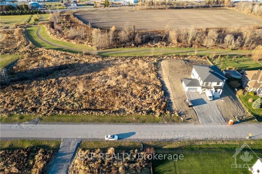 6830 STILL MEADOW Way, Greely - Metcalfe - Osgoode - Vernon and Area ...