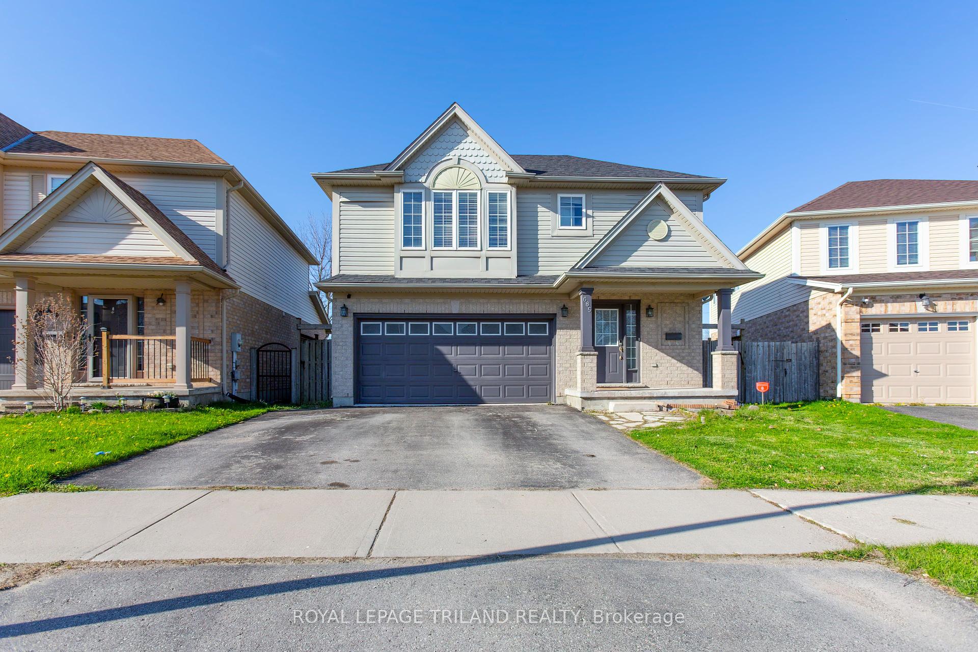 685 North Leaksdale Circle, London South, ON N6M 1M1