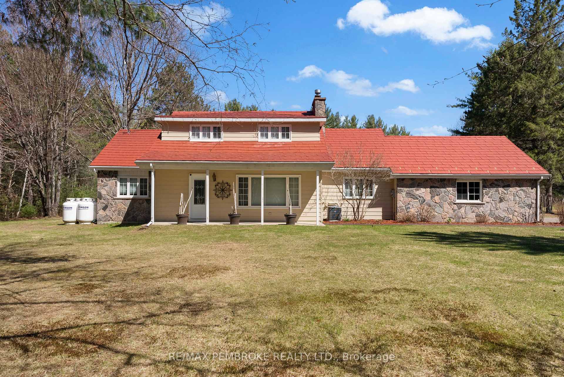 Petawawa Real Estate MLS® Listings & Houses For Sale