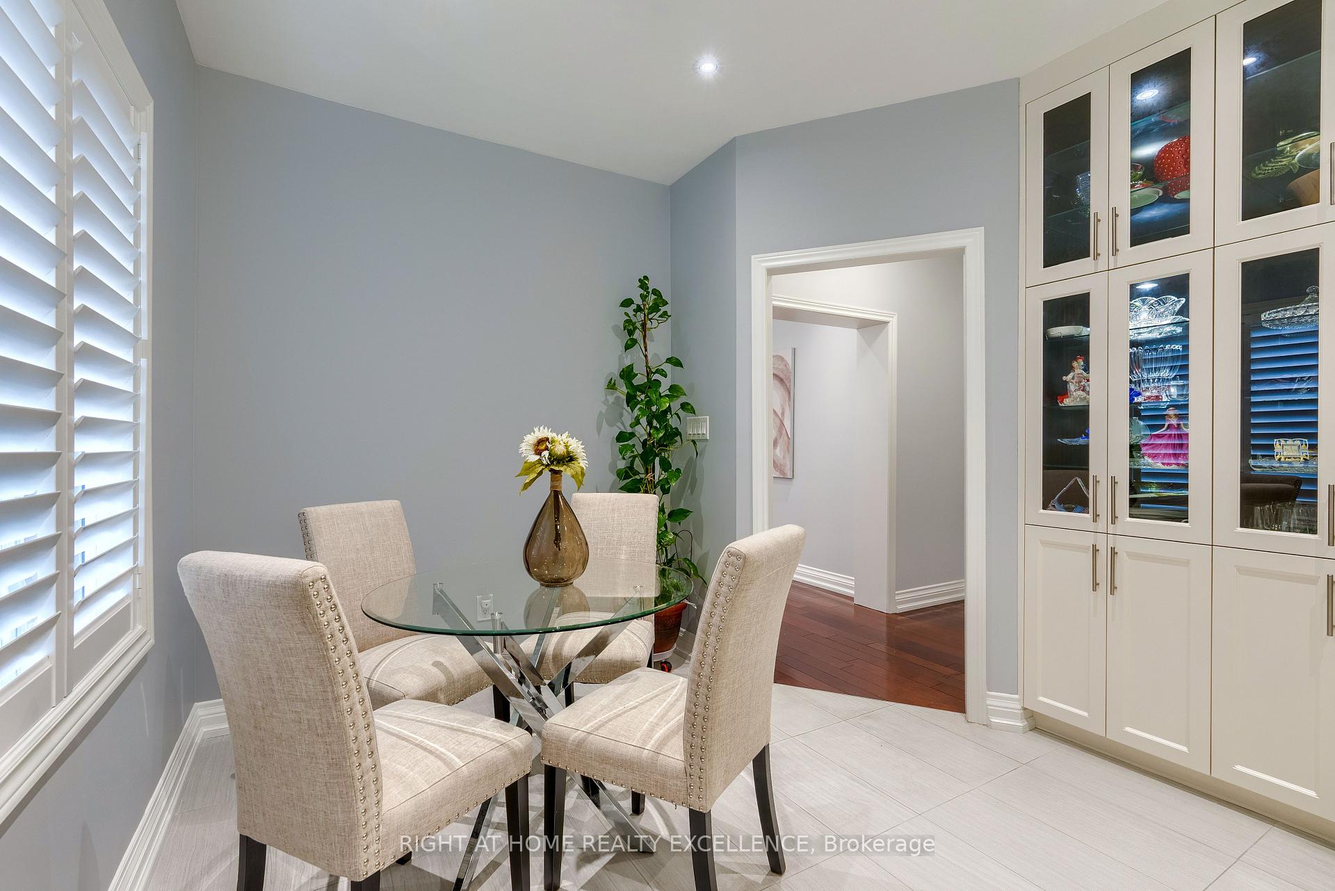 6862 Gooderham Estate Boulevard, Mississauga, ON L5W 1B1