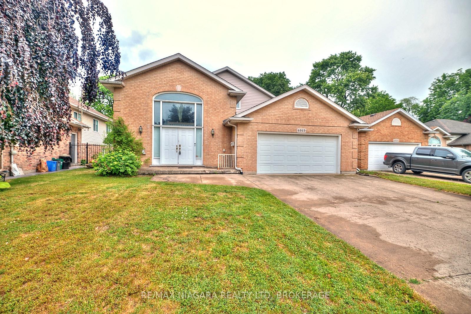 6869 Imperial Court, Niagara Falls, ON L2G 7W9