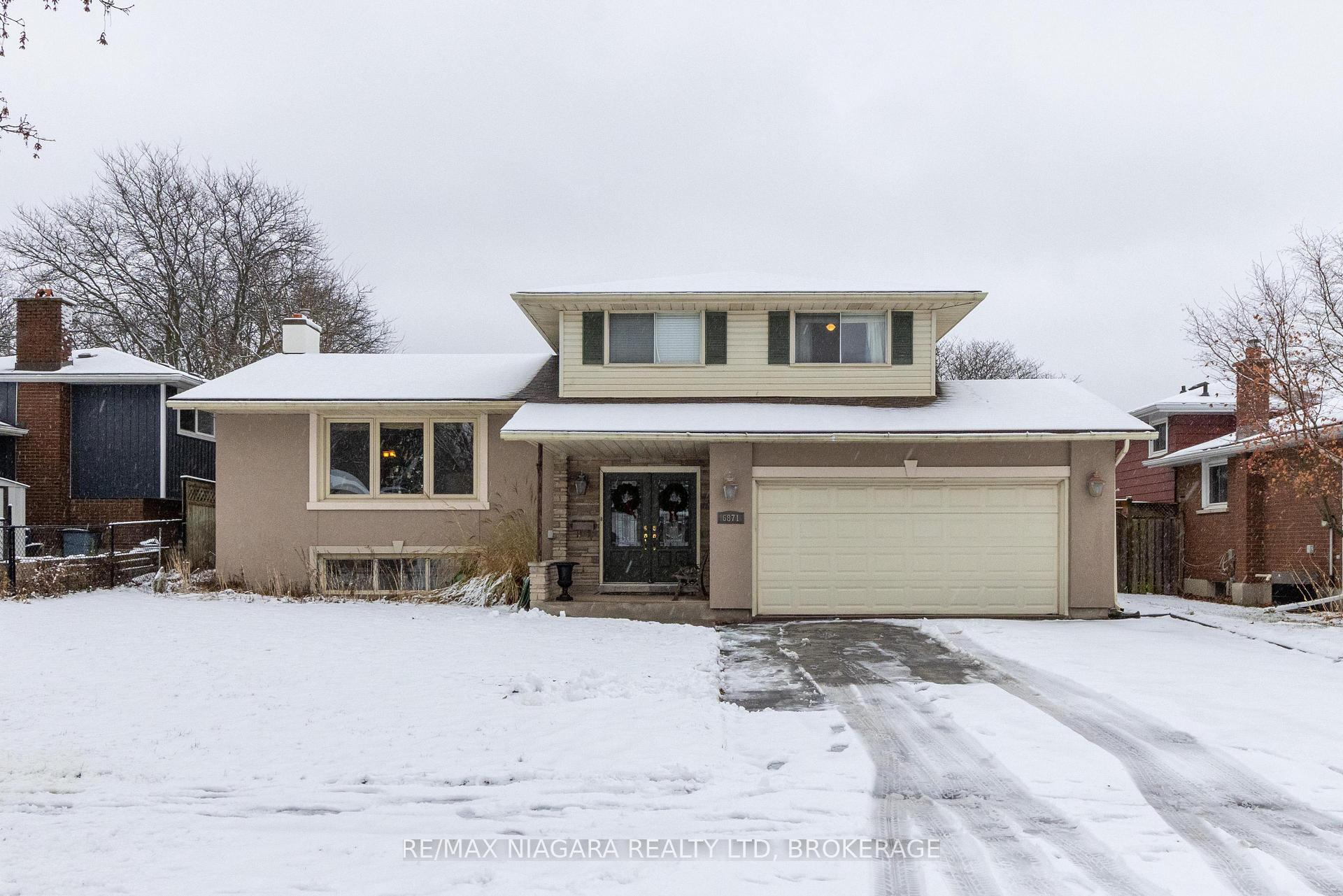 6871 Corwin Crescent, Niagara Falls, ON L2G 2M9