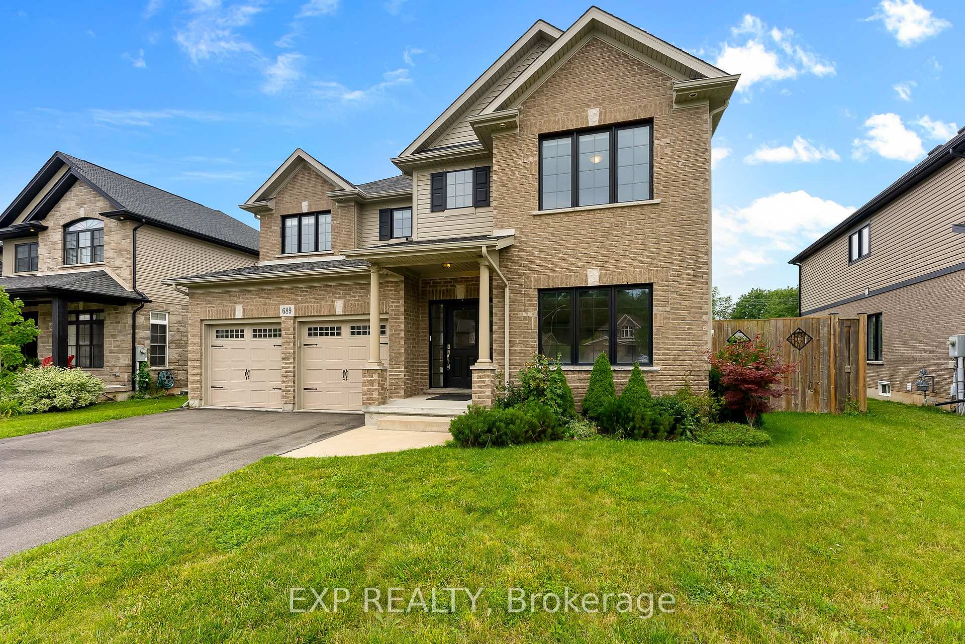689 Brian Street, Fort Erie, ON L2A 6W2