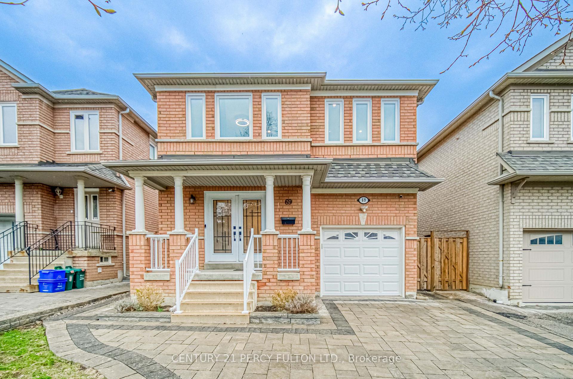 69 Ray Street, Markham, ON L3R 4R6