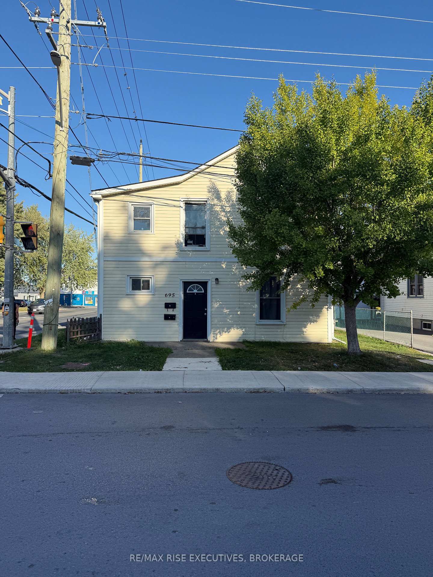 695 Victoria Street, Kingston, ON K7K 4S6