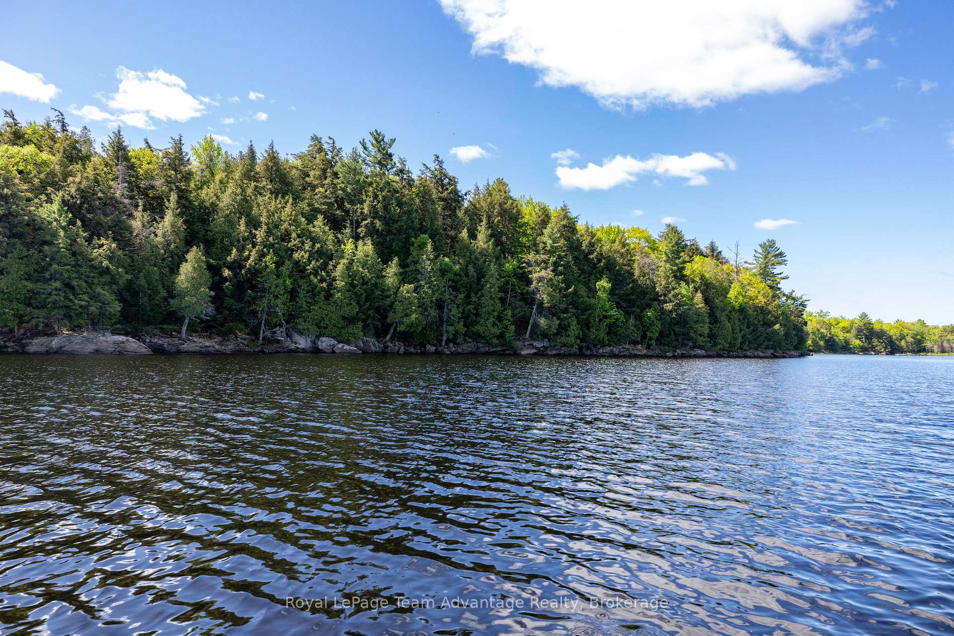 6WA Wahwashkesh Lake, Whitestone, ON P0A 1G0