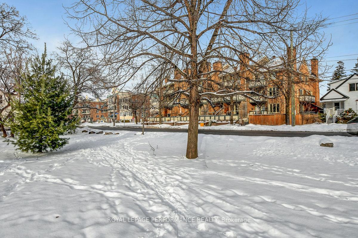 7 - 2 Columbus Avenue, Overbrook - Castleheights and Area, ON K1K 1R3