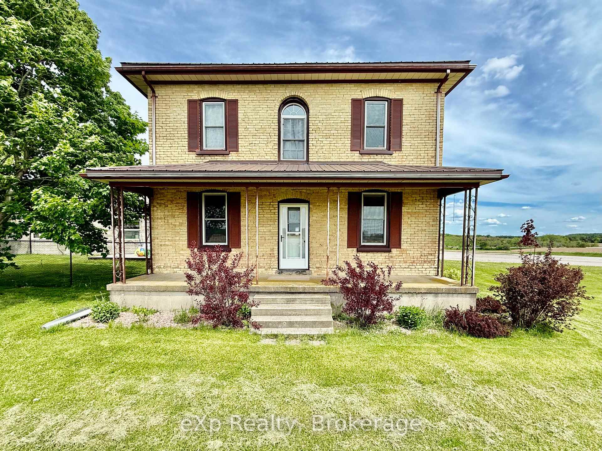 7 21-22, R. R. 1 Side Road, South Bruce, ON N0G 2J0