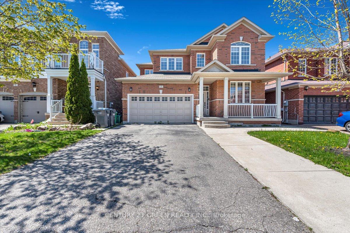 7 Accent Circle, Brampton, ON L7A 0L2