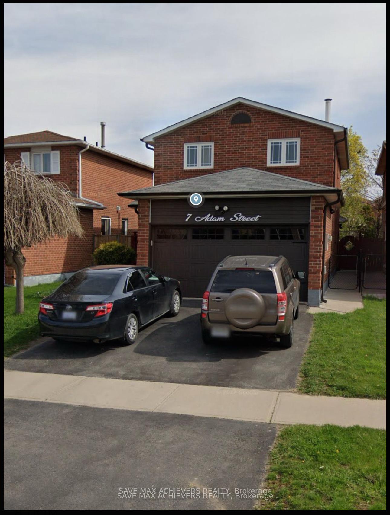 7 Adam Street, Brampton, ON L6Z 2S4