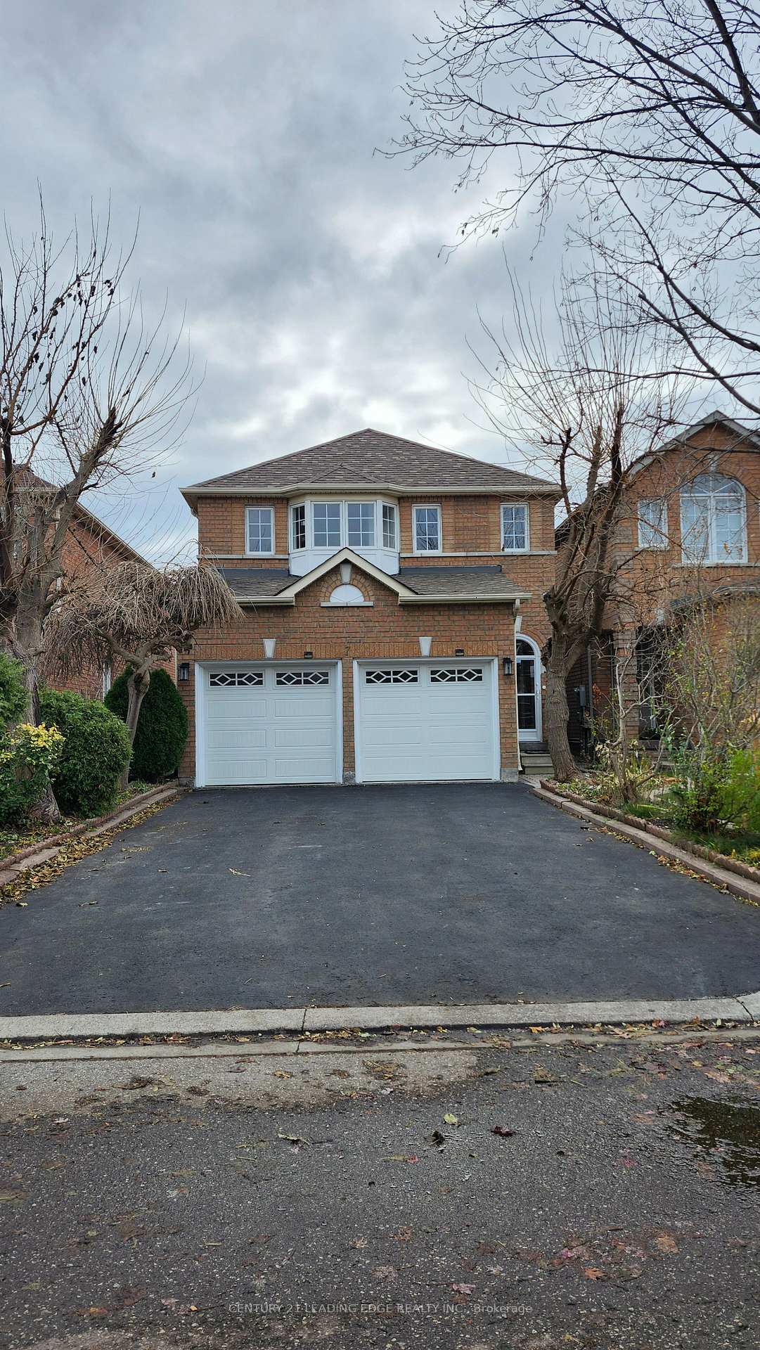 7 Angela Court, Markham, ON L3S 4K8