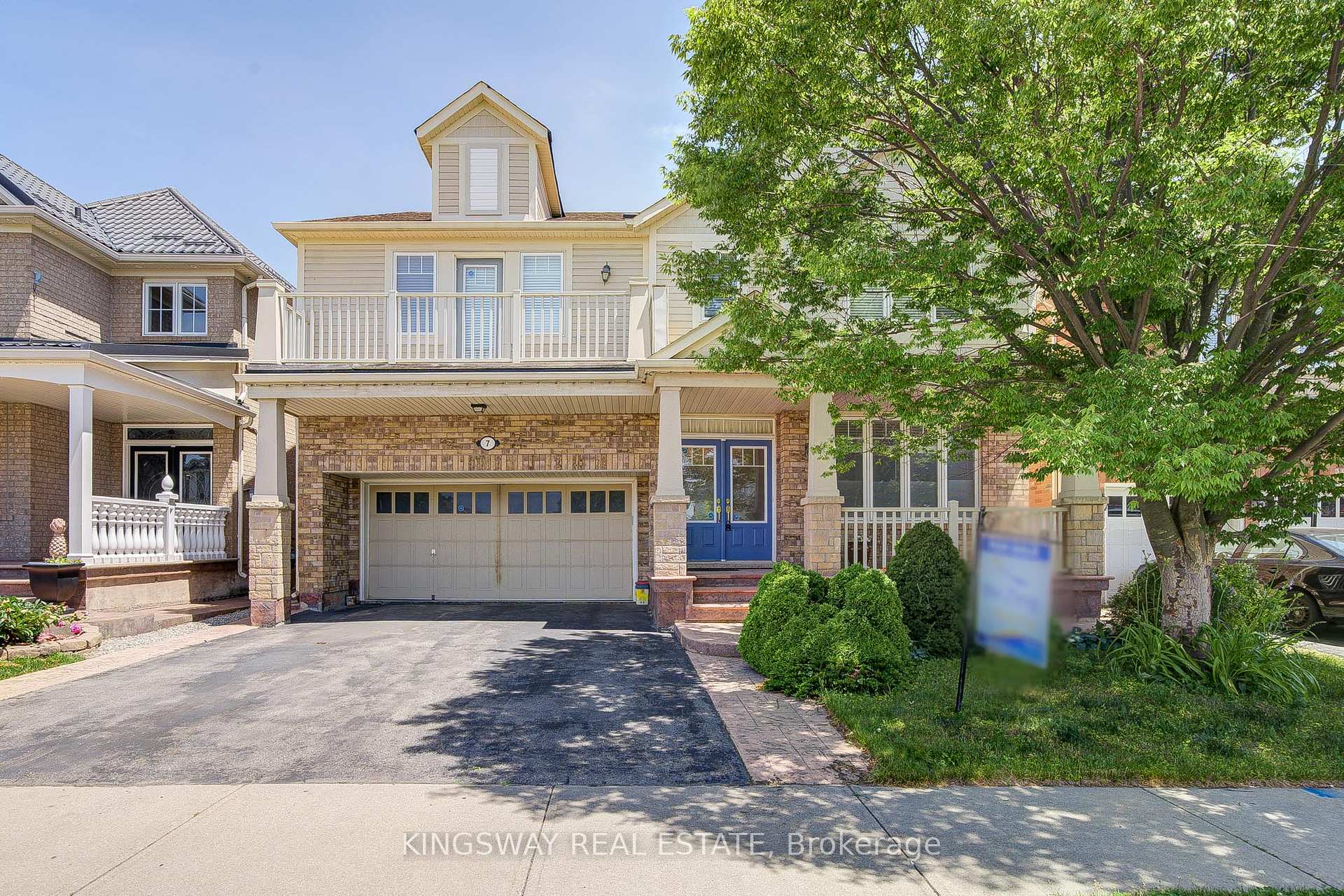 7 Bonavista Drive, Brampton, ON L6X 0N2
