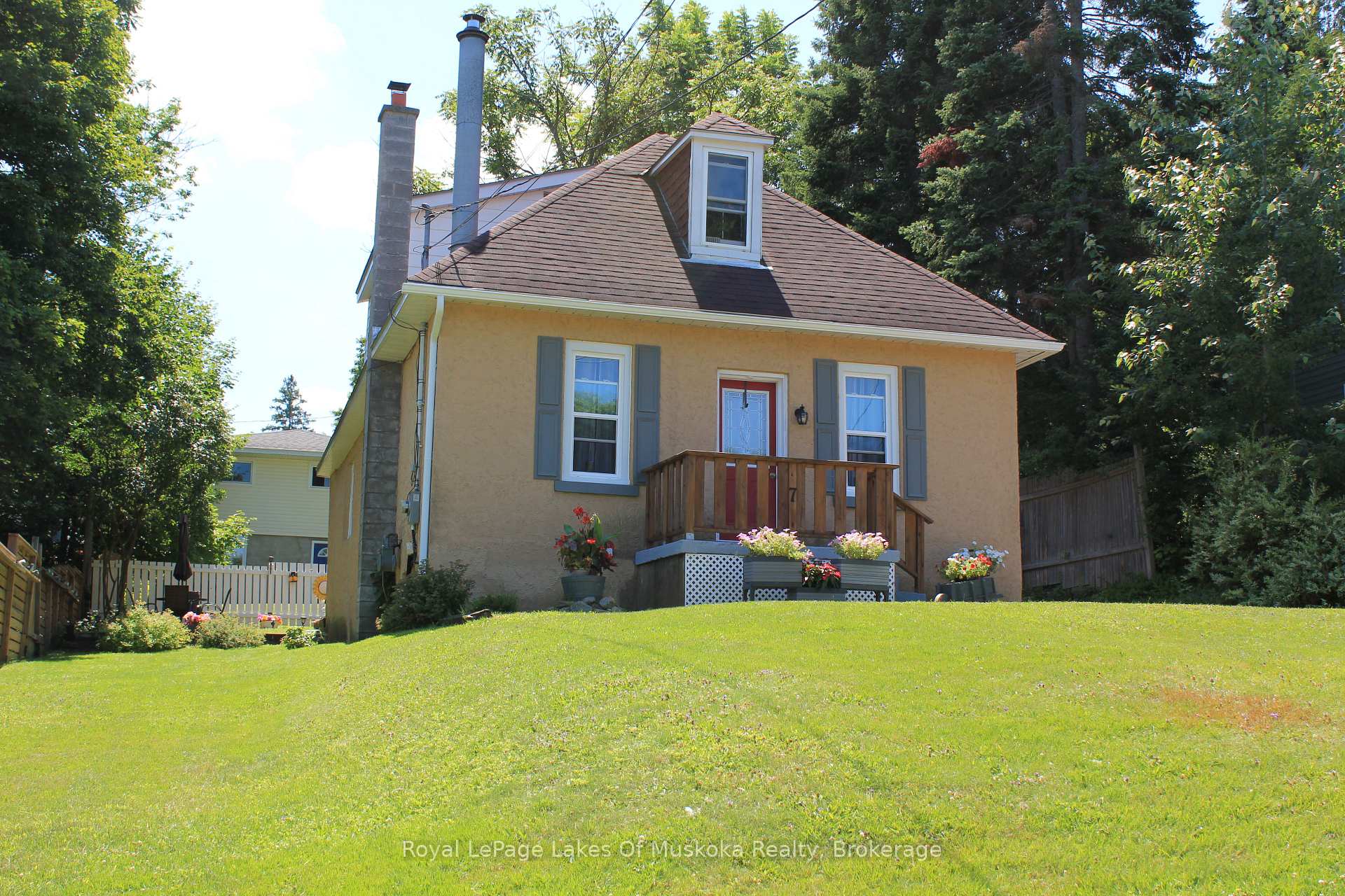 Huntsville Real Estate MLS® Listings & Houses For Sale