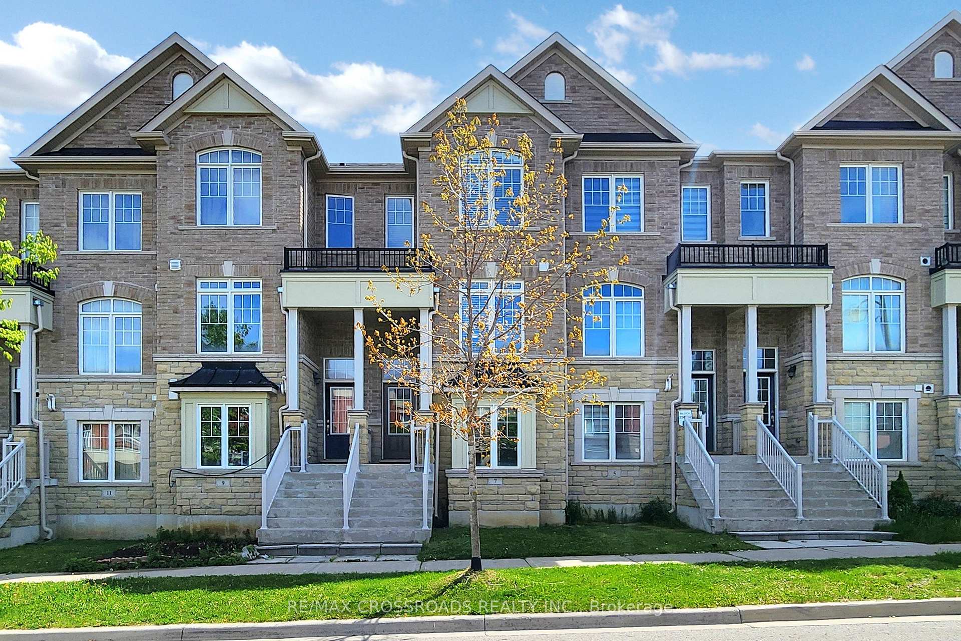 7 Gadani Drive, Markham, ON L6E 0R1