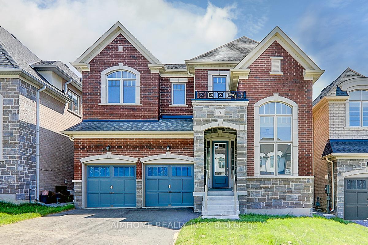 7 Goodwin Court, East Gwillimbury, ON L9N 0T7