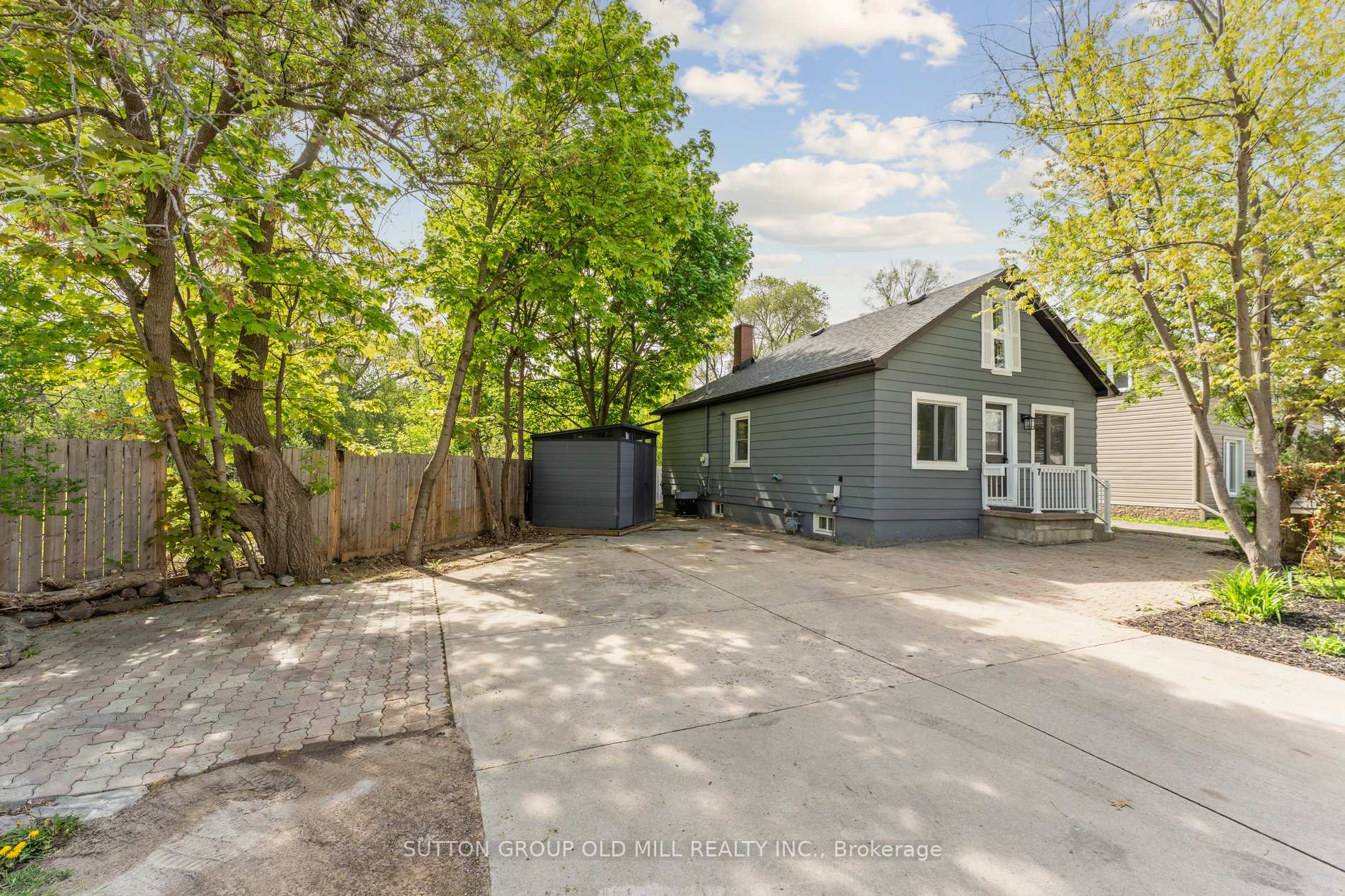 7 Jessie Street, Brampton, ON L6Y 1L3