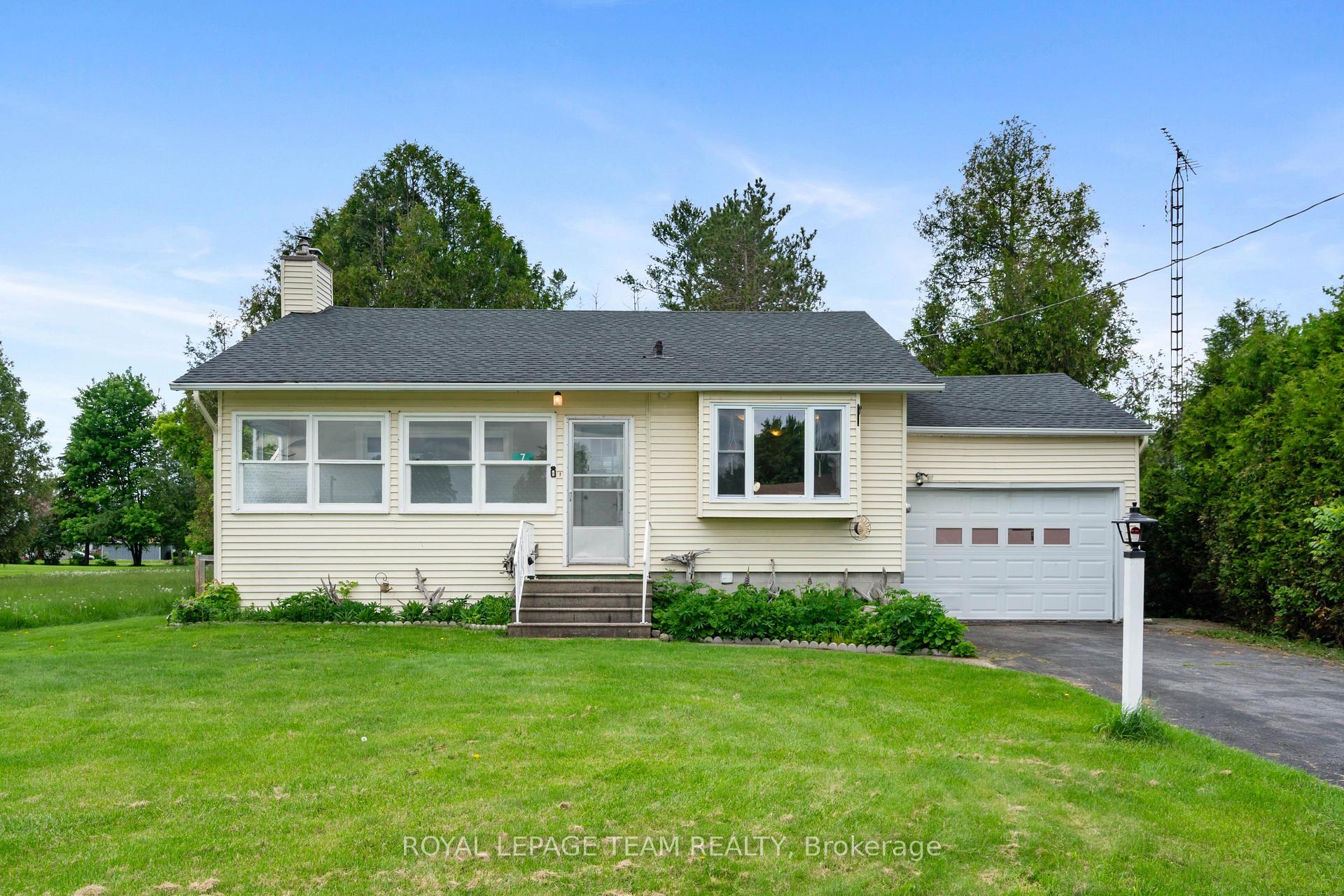 7 Nelson Street, North Stormont, ON K0C 1K0