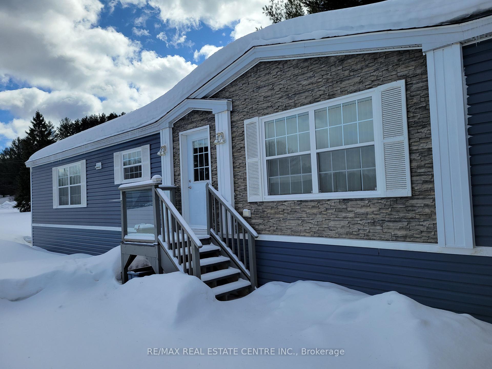 7 Pawlett Road, McKellar, ON P2A 0B5